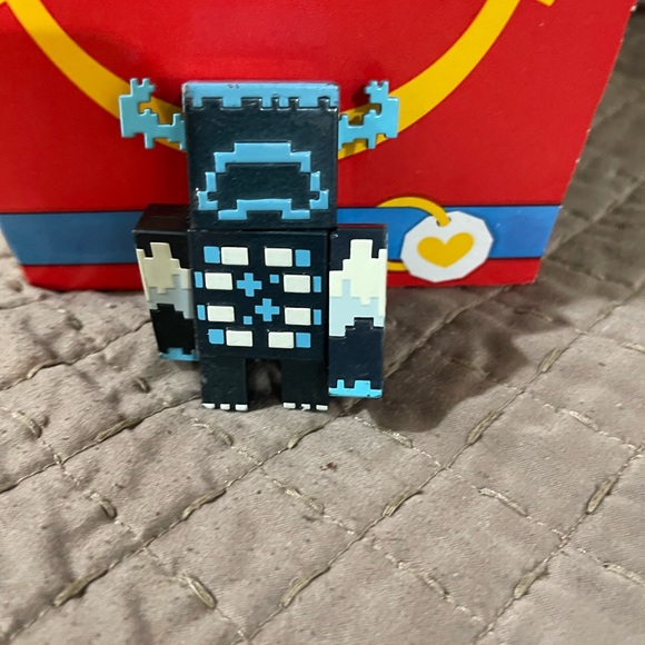 Minecraft | Toys | Jada Warden Minecraft 6cm Die Cast Metal Figure ...